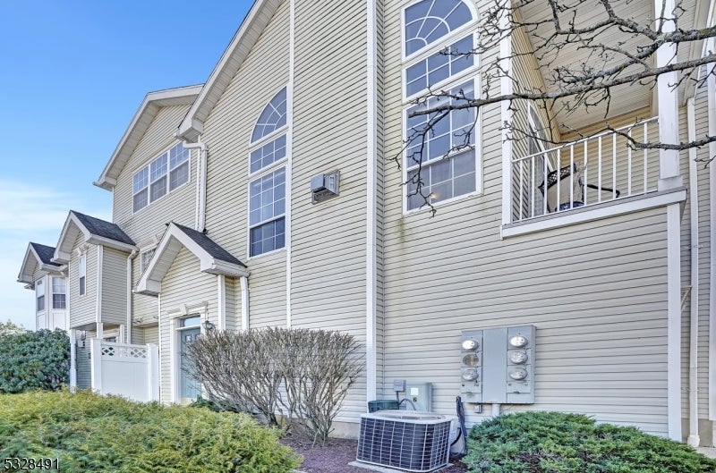 90 Wildflower Ln, Morris Twp., NJ 07960 - MLS# 3937898 - Coldwell Banker