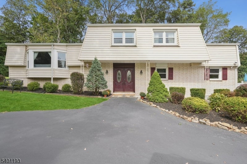 5 Alpine Dr, Randolph Twp., NJ 07869 - MLS# 4001252 - Coldwell Banker