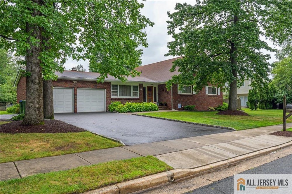 -41 Jonathan Drive, Edison, NJ 08820 - MLS# 2660122M - Coldwell Banker