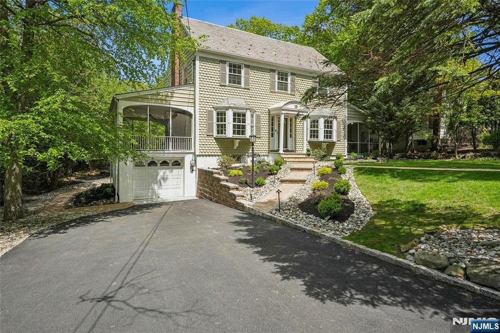 15 Old Quarry Road, Cedar Grove, NJ 07009 - MLS# 25015015 - Coldwell Banker