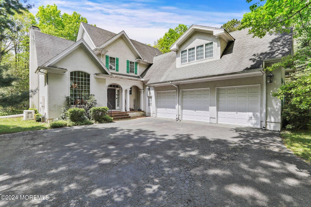 37 Deer Trail Drive, Clarksburg, NJ 08510 - MLS# 22413119 - Coldwell Banker