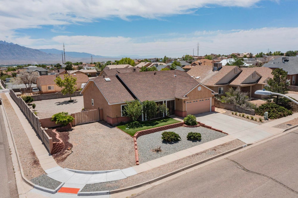 4628 Bismark Hills Way Ne, Rio Rancho, NM 87144 - MLS# 1064192 ...