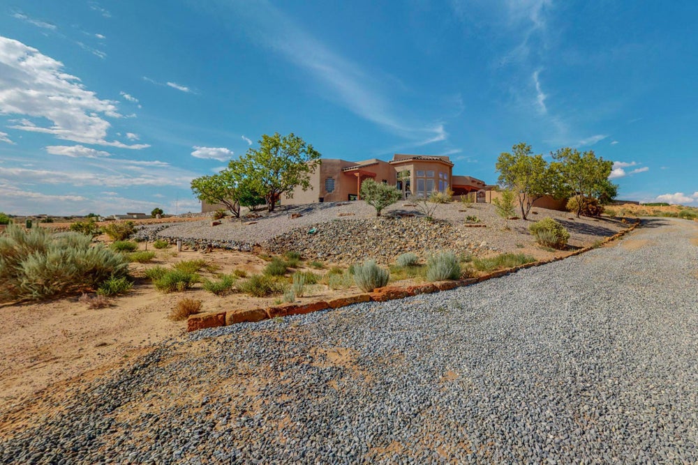 6707 Granada Road Ne, Rio Rancho, NM 87144 - MLS# 1067946 - Coldwell Banker