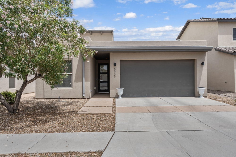 5935 Mafraq Avenue Nw, Albuquerque, NM 87114 - MLS# 1087443 - Coldwell ...