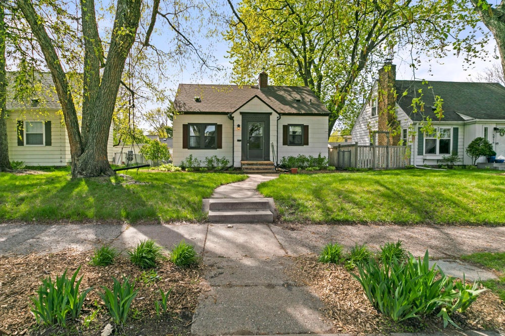 5920 11th Avenue S, Minneapolis, MN 55417 - MLS# 6529001 - Coldwell Banker