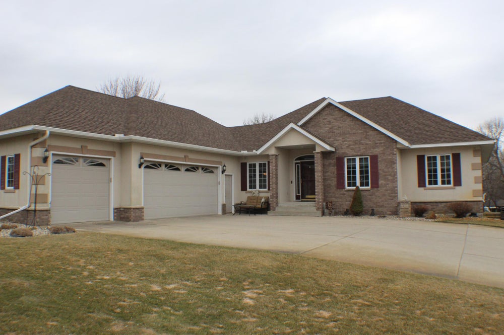 4241 Rue De Frenchman Ne, Alexandria, MN 56308 - MLS# 6705234 ...