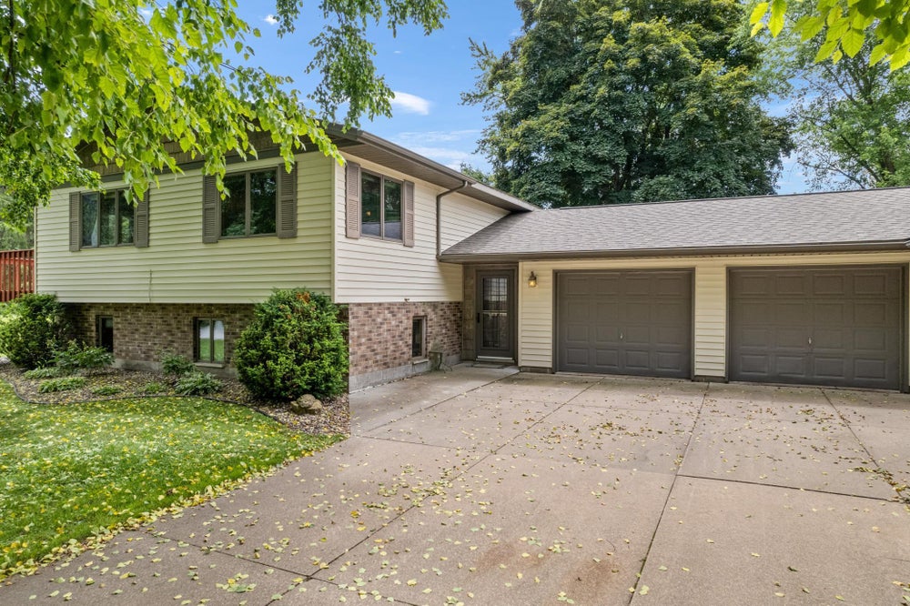 39123 Kc Drive, Homer Twp, MN 55987 - MLS# 6747960 - Coldwell Banker