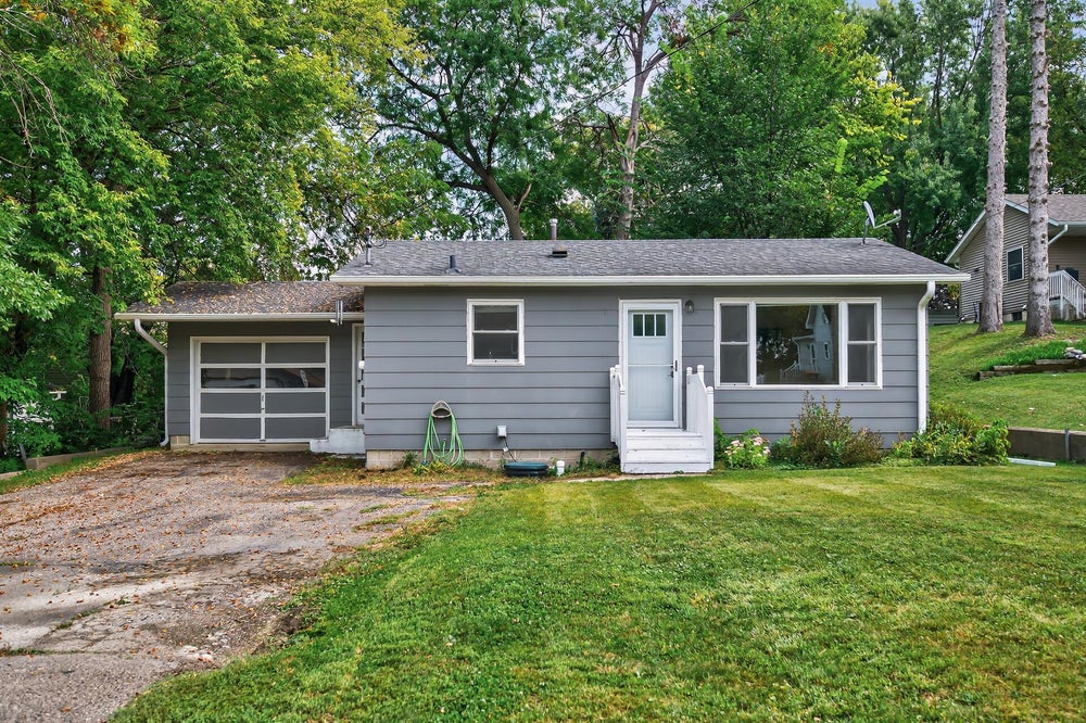 712 6th Avenue, Howard Lake, MN 55349 - MLS# 6789139 - Coldwell Banker