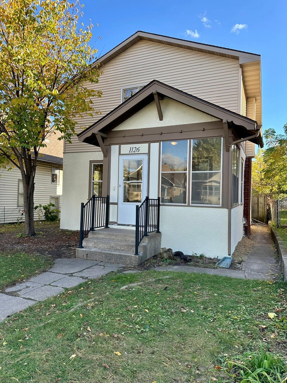 1126 Charles Avenue, Saint Paul, MN 55104 - MLS# 6808376 - Coldwell Banker