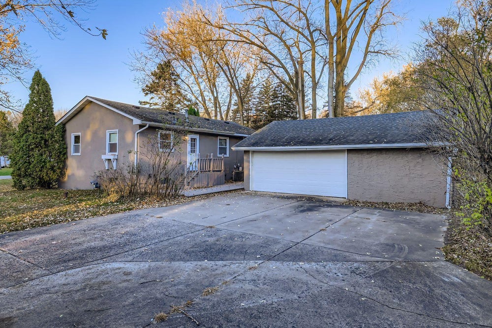 2139 Soderville Drive Ne, Ham Lake, MN 55304 - MLS# 6811499 - Coldwell ...