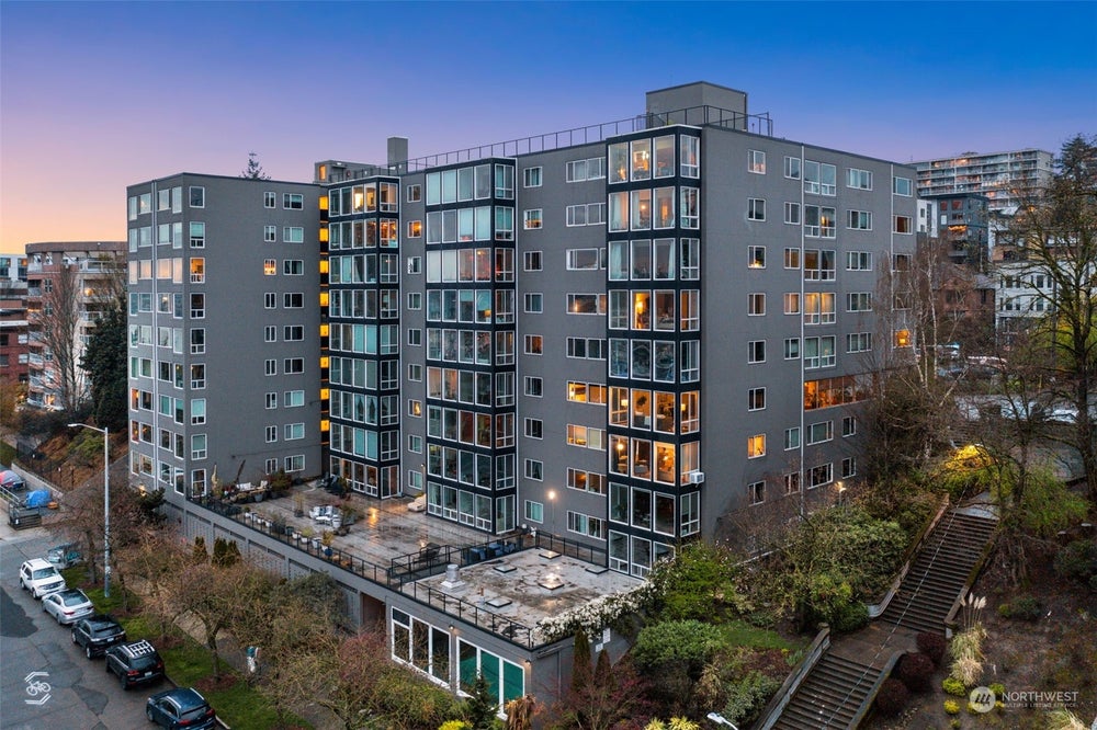 308 E Republican Street #210, Seattle, WA 98102 - MLS# 2214777 ...
