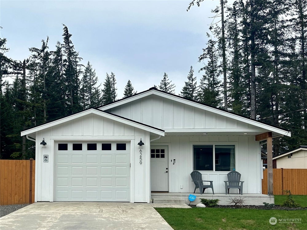 6259 Bellwood Drive, Maple Falls, WA 98266 - MLS# 2217633 - Coldwell Banker