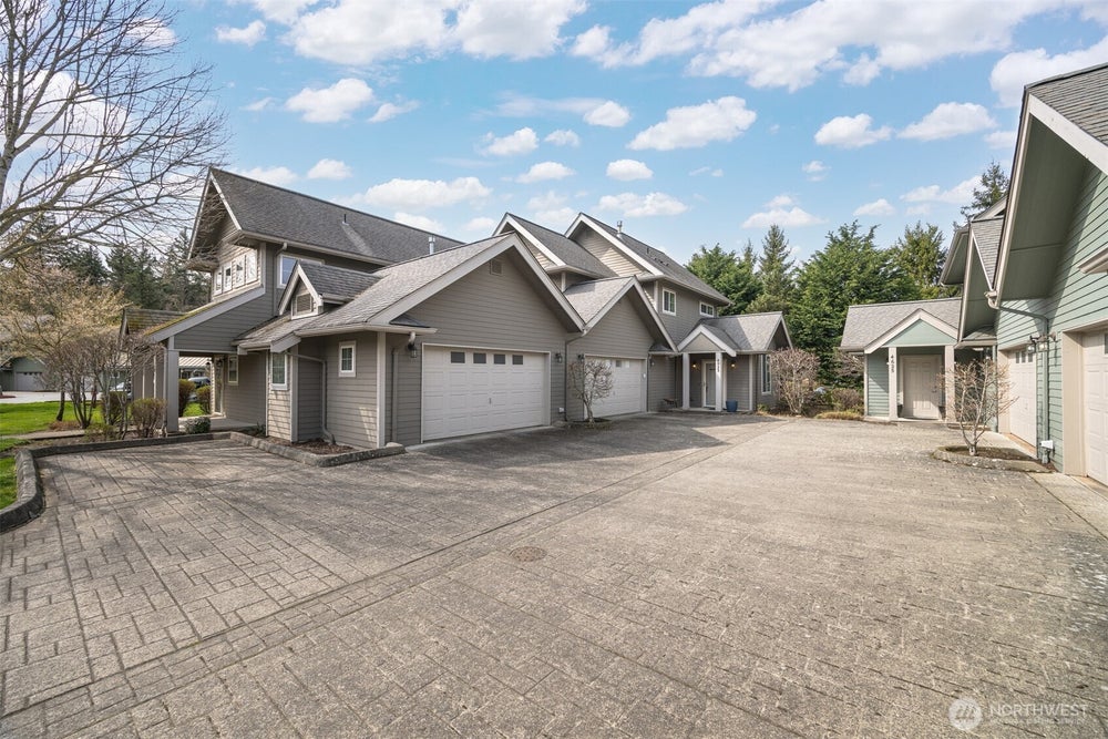 4623 Quinn Court, Bellingham, WA 98226 - MLS# 2321490 - Coldwell Banker