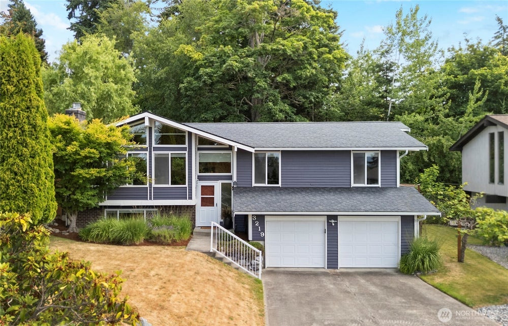 3219 Heights Place, Bellingham, WA 98226 - MLS# 2408751 - Coldwell Banker