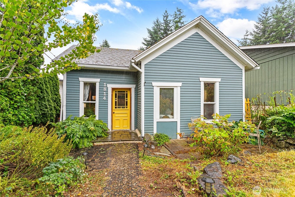 1814 Wilson Avenue, Bellingham, WA 98225 - MLS# 2410546 - Coldwell Banker