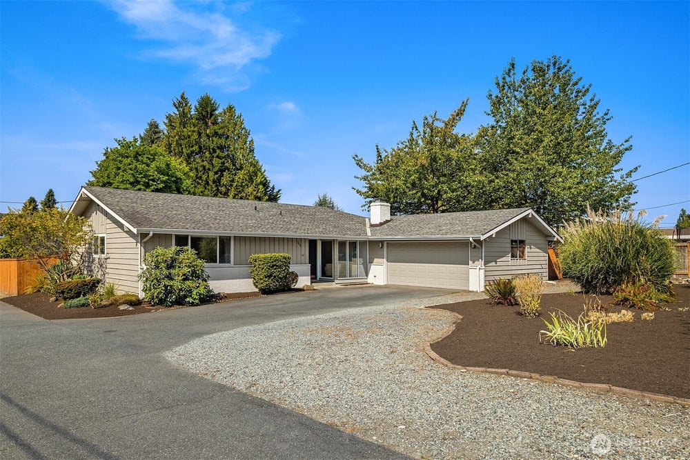 1333 9th Avenue N, Edmonds, WA 98020 - MLS# 2428514 - Coldwell Banker