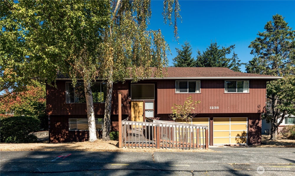 1238 SW Lopez Drive, Oak Harbor, WA 98277 - MLS# 2438691 - Coldwell Banker
