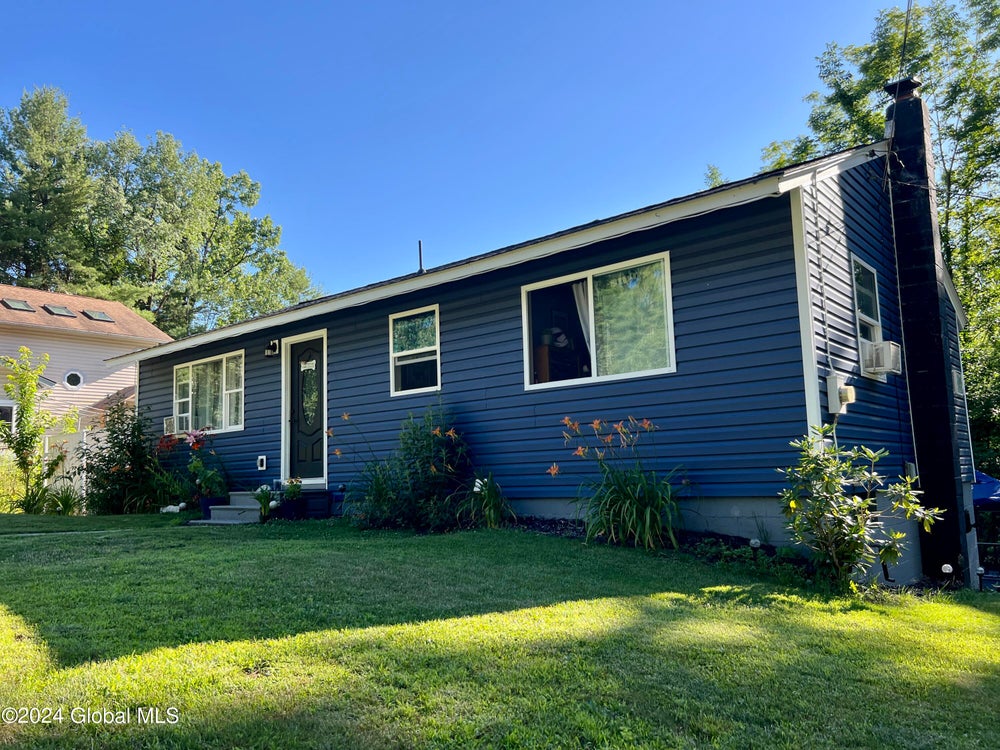 125 Hemlock Terrace, Northville, NY 12134 - MLS# 202414879 - Coldwell ...