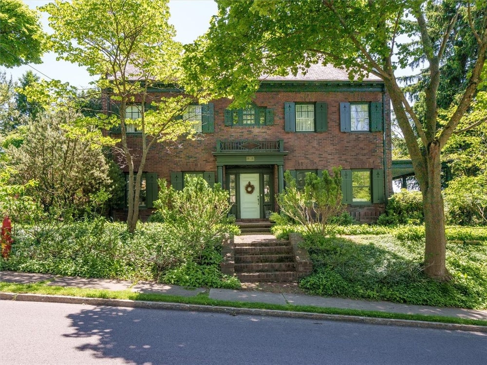 701 Sumner Avenue, Syracuse, NY 13210 - MLS# R1542523 - Coldwell Banker