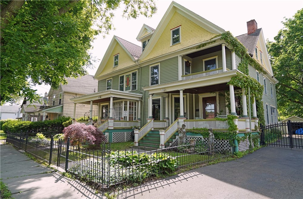 417 W 1st Street, Elmira, NY 14901 - MLS# R1609946 - Coldwell Banker