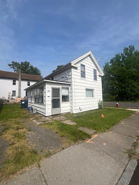 145 William Street, Palmyra, NY 14522 - MLS# R1616998 - Coldwell Banker