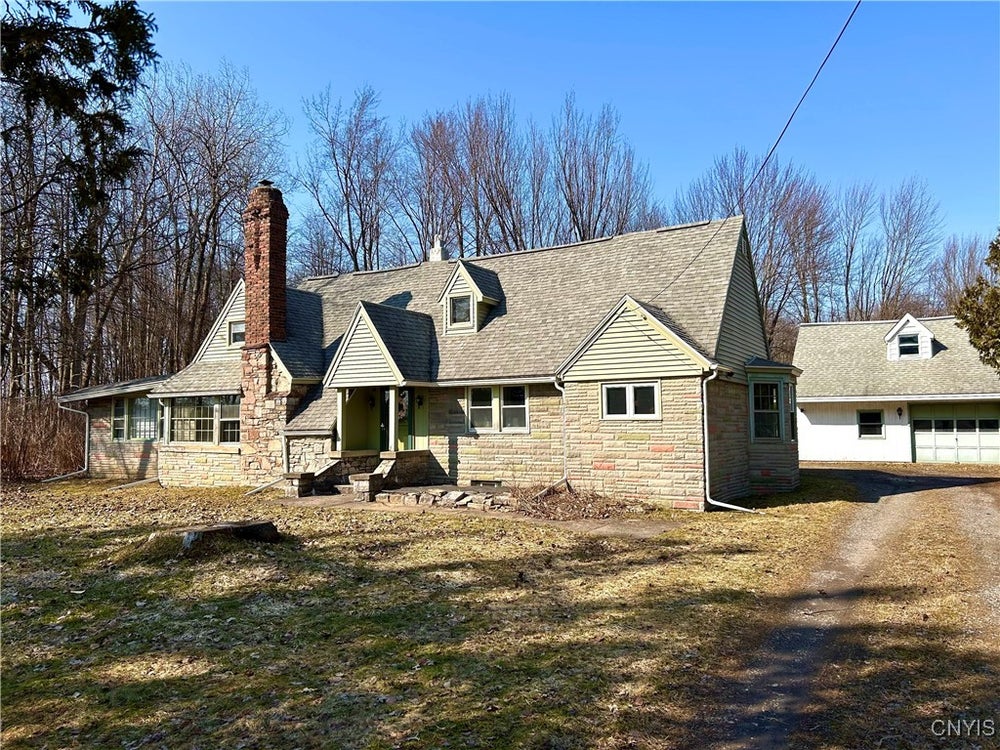 6865 Kirkville Road, East Syracuse, NY 13057 - MLS# S1593207 - Coldwell ...