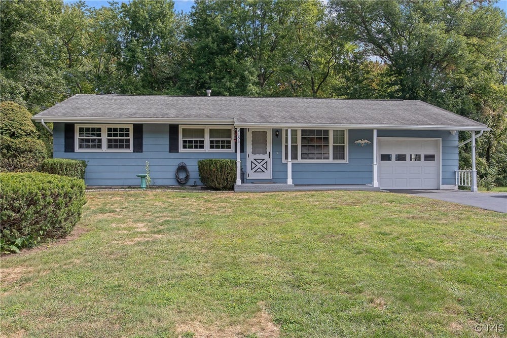 8184 David Lane, Baldwinsville, NY 13027 - MLS# S1638659 - Coldwell Banker