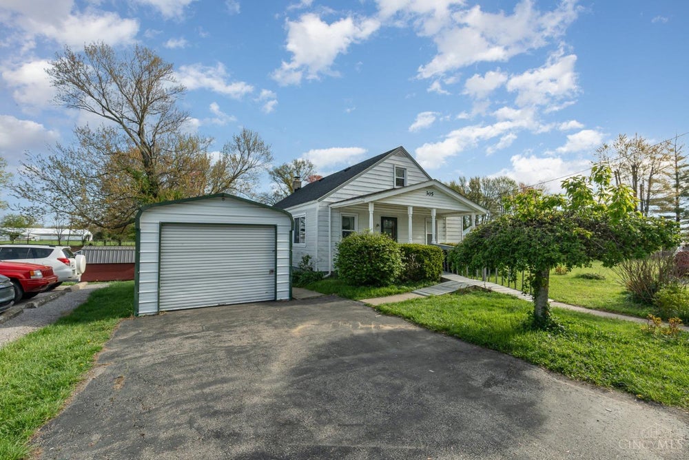 305 Apple Street, Mt Orab, OH 45154 - MLS# 1838431 - Coldwell Banker