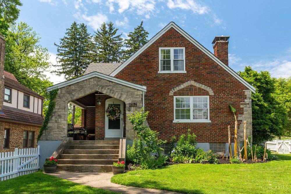 1421 Covedale Avenue, Cincinnati, OH 45238 - MLS# 1841396 - Coldwell Banker