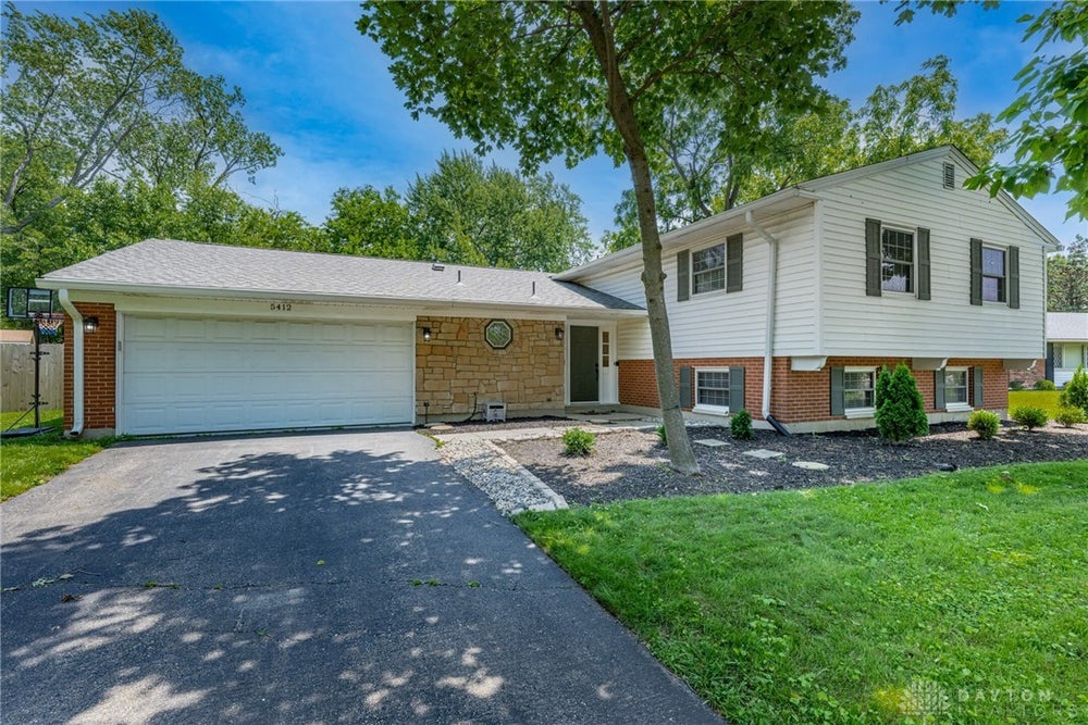 5412 Newell Drive, Kettering, OH 45440 - MLS# 937471 - Coldwell Banker