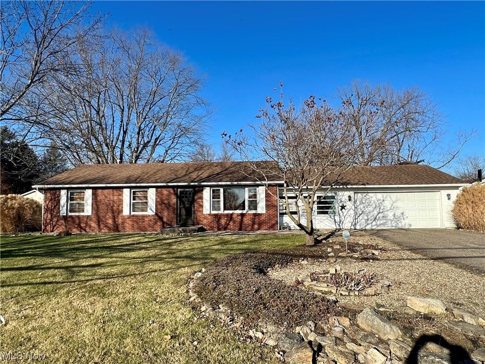 2940 Pinkerton, Zanesville, OH 43701 - MLS# 5007309 - Coldwell Banker