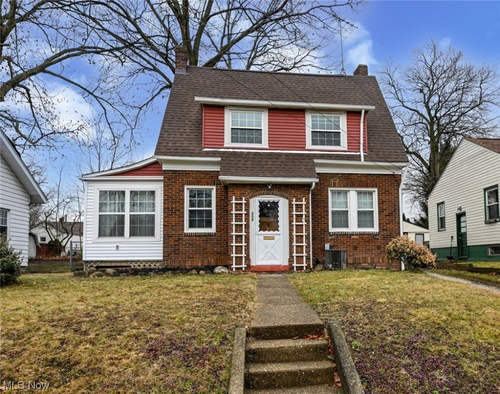 359 Sumatra, Akron, OH 44305 - MLS# 5013780 - Coldwell Banker