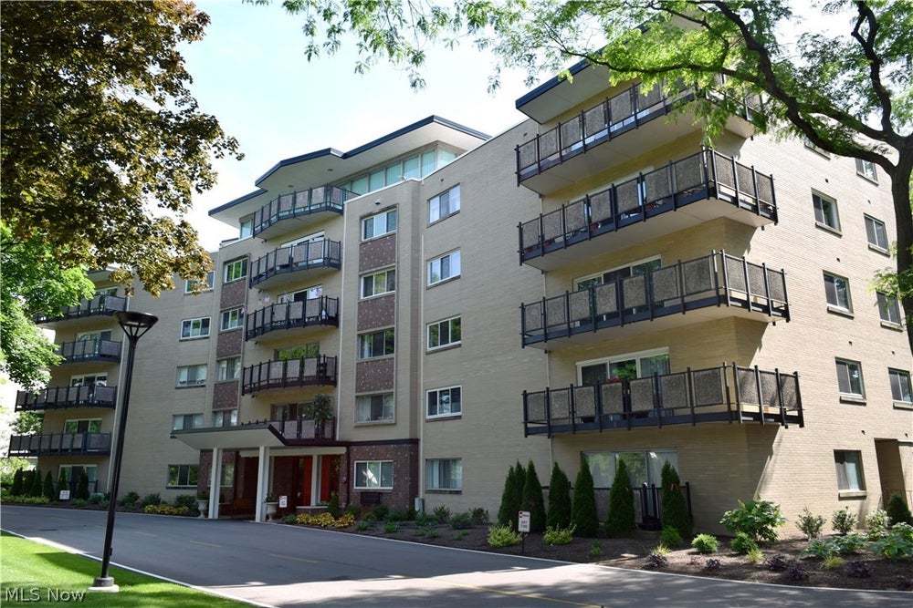 255 N Portage Path #316, Akron, OH 44303 - MLS# 5040959 - Coldwell Banker