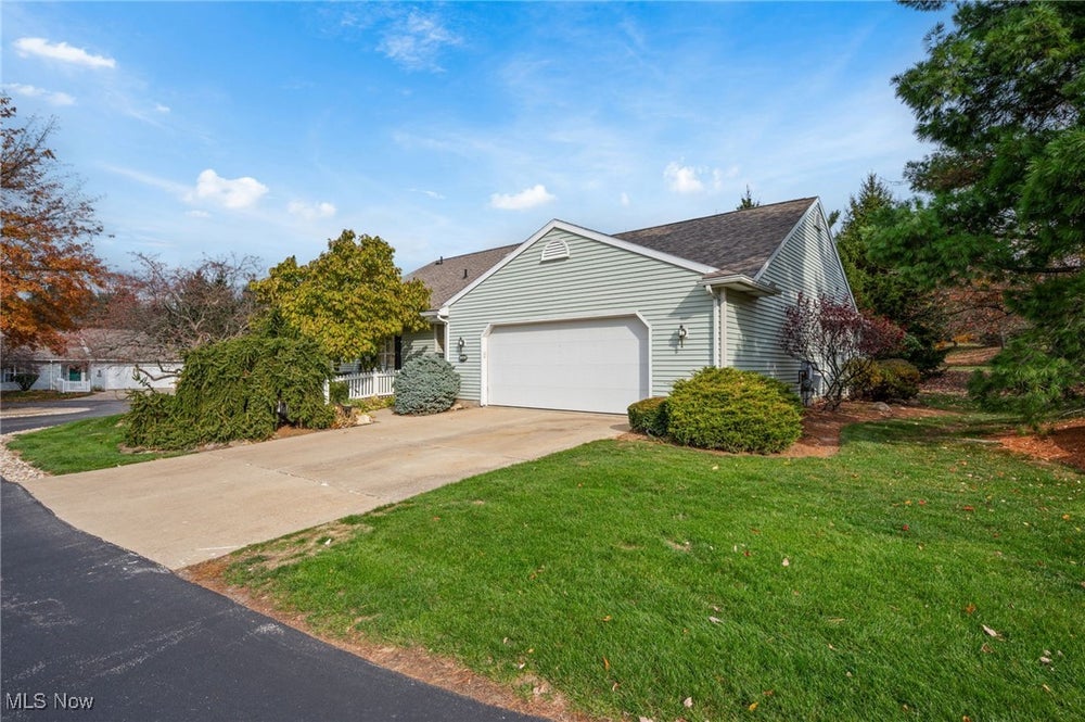2079 Heather Court, Akron, OH 44313 - MLS# 5170432 - Coldwell Banker