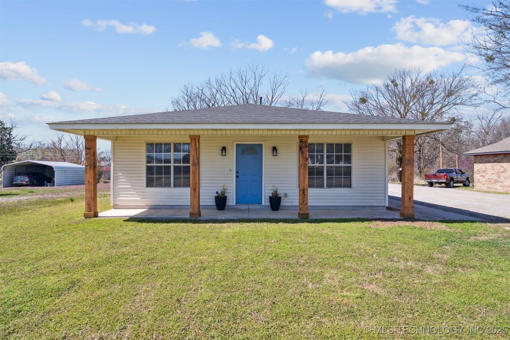 112 S Elliott Street, Pryor, OK 74361 - MLS# 2511201 - Coldwell Banker