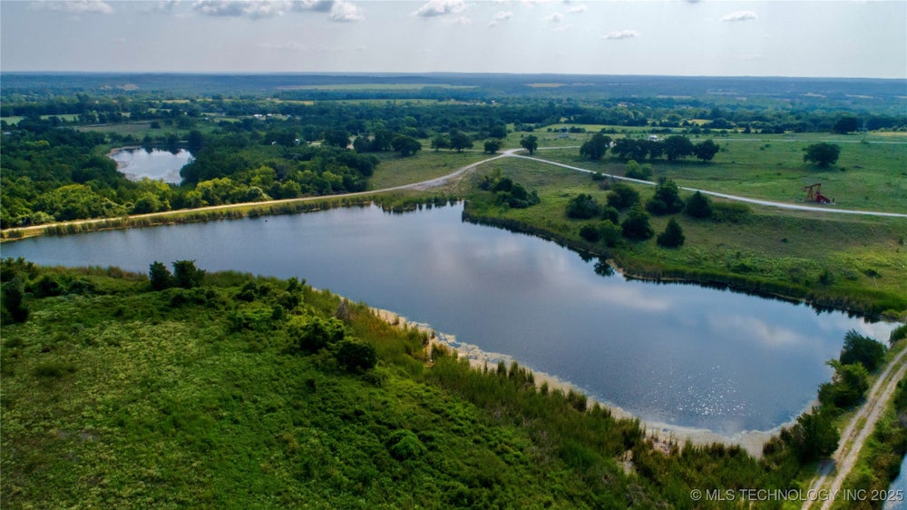 9981 Addington Bend Road, Marietta, OK 73448 - MLS# 2541203 - Coldwell ...