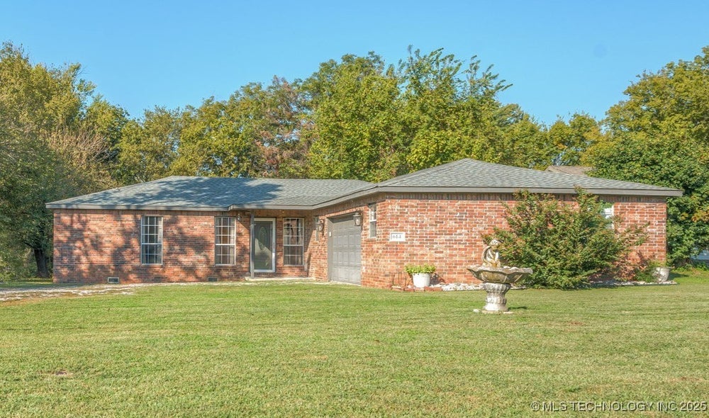 614 N 13th Street, Collinsville, OK 74021 - MLS# 2543211 - Coldwell Banker
