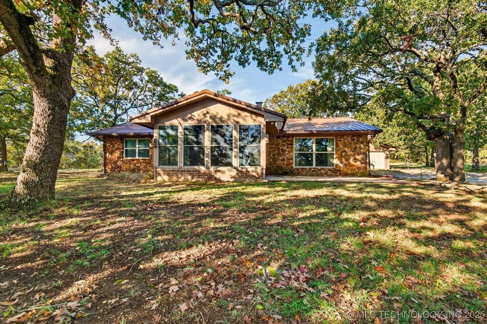 10270 Okesa Road, Bartlesville, OK 74003 - MLS# 2545849 - Coldwell Banker