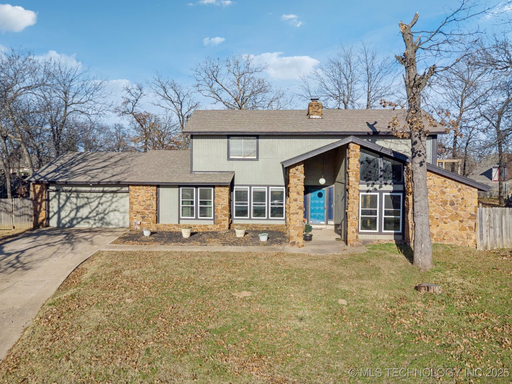 2323 N Union Place, Tulsa, OK 74127 - MLS# 2549913 - Coldwell Banker