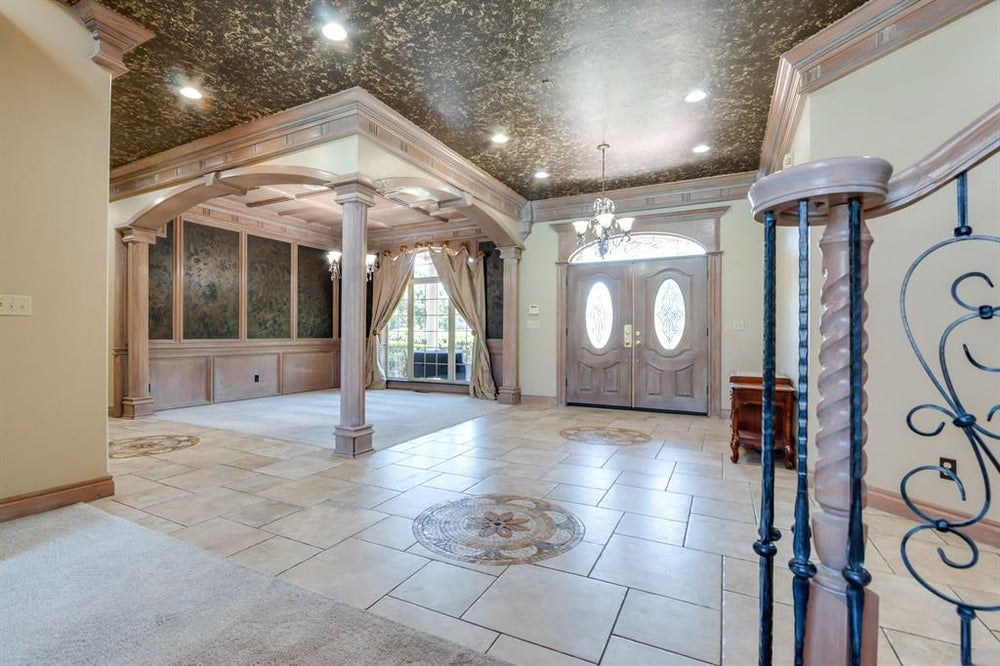 1400 E Macarthur Street, Shawnee, OK 74804 - MLS# 1132801 - Coldwell Banker