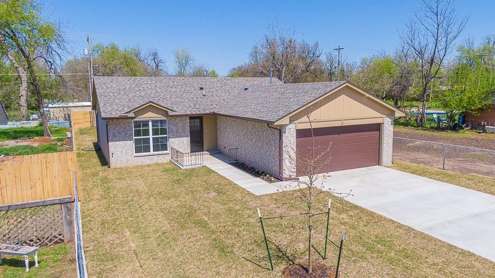 129 SE 23rd Street, Oklahoma City, OK 73129 - MLS# 1161644 - Coldwell ...