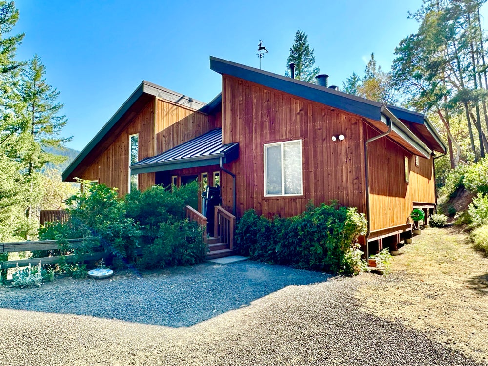 3114 Anderson Creek, Talent, OR 97540 - MLS# 220161063 - Coldwell Banker