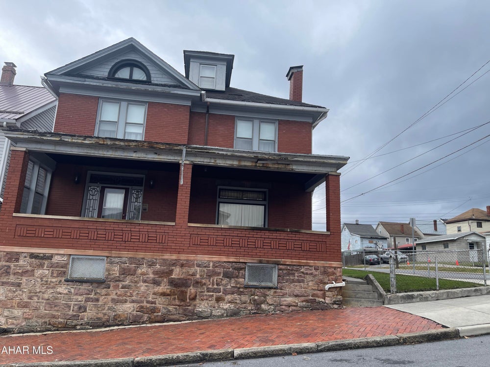 128 E 3rd Avenue, Altoona, PA 16602 - MLS# 73640 - Coldwell Banker