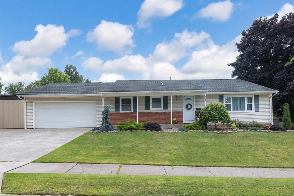 4406 Koehler Road, Erie, PA 16510 - MLS# 185809 - Coldwell Banker