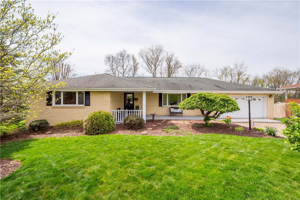 42 Locust Ave, Charleroi, PA 15022 - MLS# 1601825 - Coldwell Banker