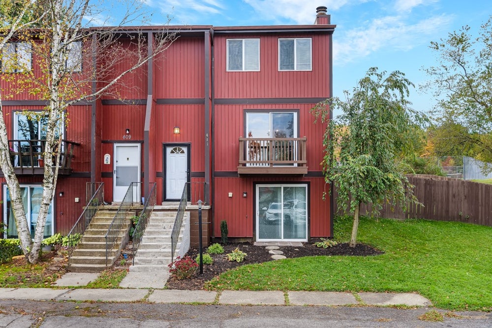 411 Parkwood Drive, Cranberry Township, PA 16066 - MLS# 1627729 ...