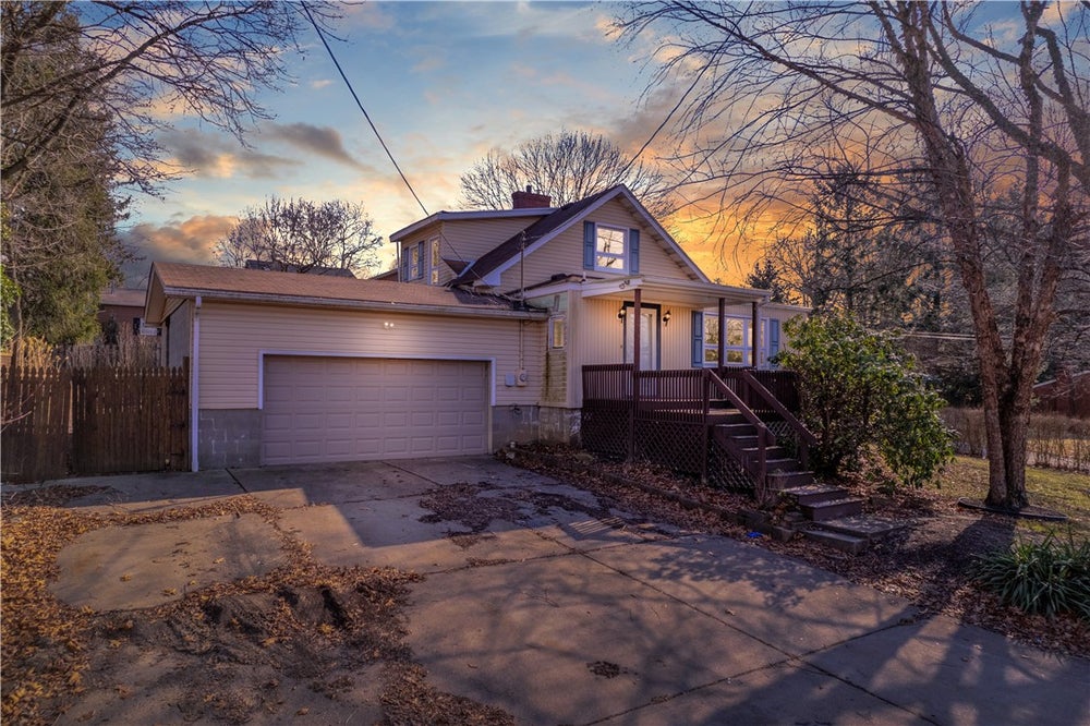 110 Sunset Ln, Pittsburgh, PA 15209 - MLS# 1637062 - Coldwell Banker