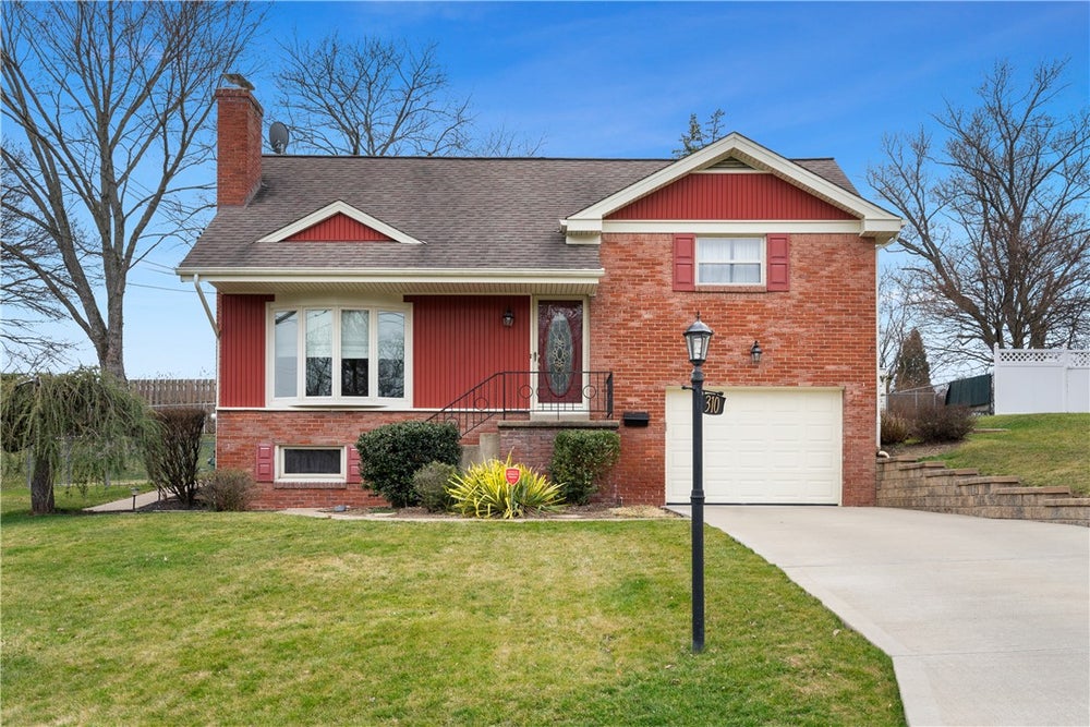 310 Tassel Ln, Pittsburgh, PA 15236 - MLS# 1641315 - Coldwell Banker
