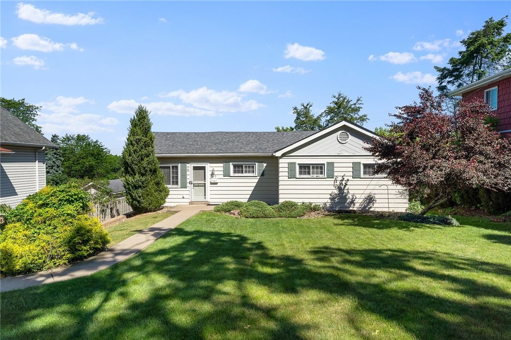 22 Rhodes Ave, Green Tree, PA 15220 - MLS# 1656082 - Coldwell Banker