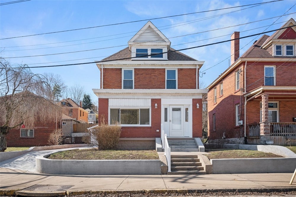 3 Pine St, Etna, PA 15223 - MLS# 1691070 - Coldwell Banker